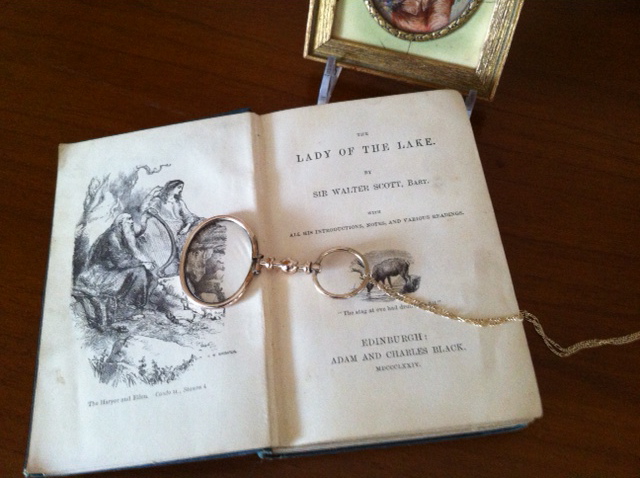 The Power of the Quizzing Glass – Laurie Benson's Cozy Drawing Room