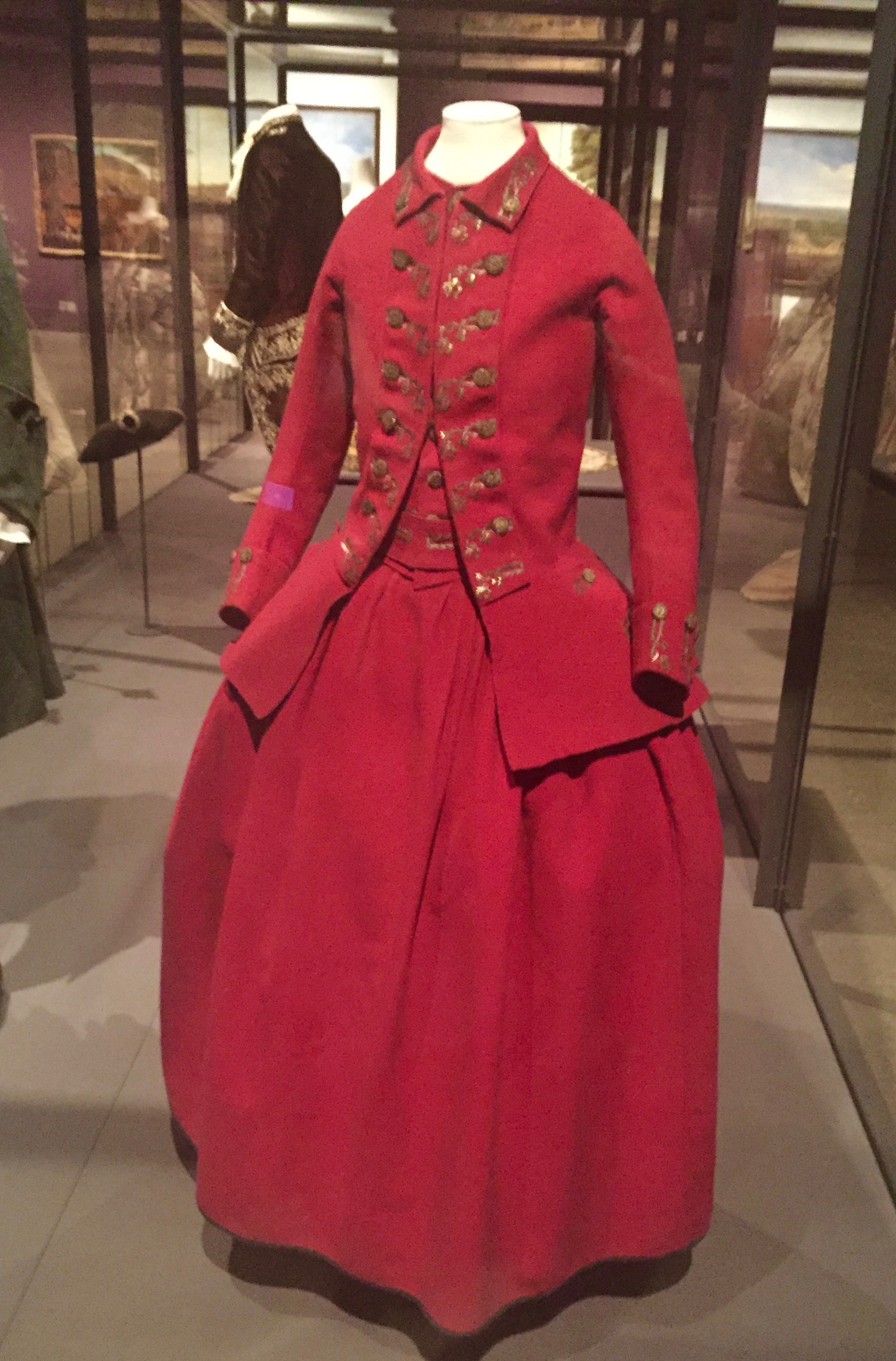 How To Dress When Visiting Versailles – An 18th Century Fashion Show ...